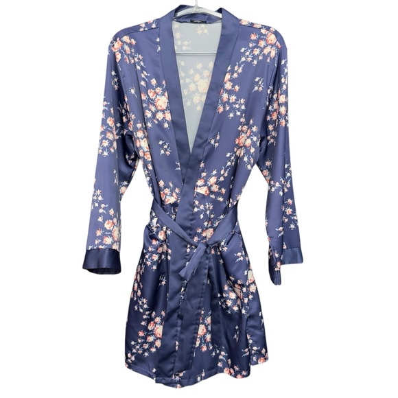 Intimates & Sleepwear | Morgan Lane Navy Floral Satin Robe Kimono Wrap ...